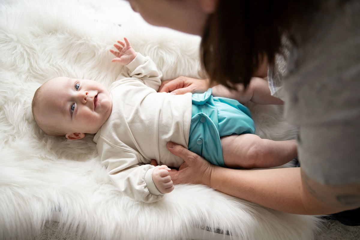 Cloth diapers for baby featuring organic and reusable diapers. – Green ...